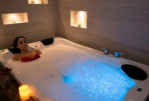 Regala un Día de Spa Relajante. Opción a Jacuzzi | Cuponatic